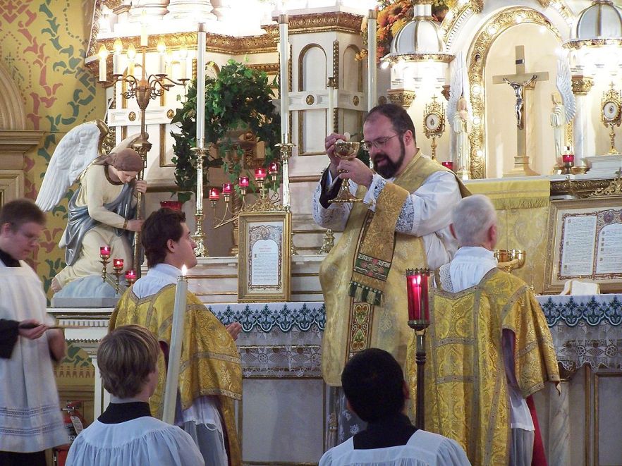 Catholics and the PERFECT CHOICE—The MASS–why do so many reject it ...